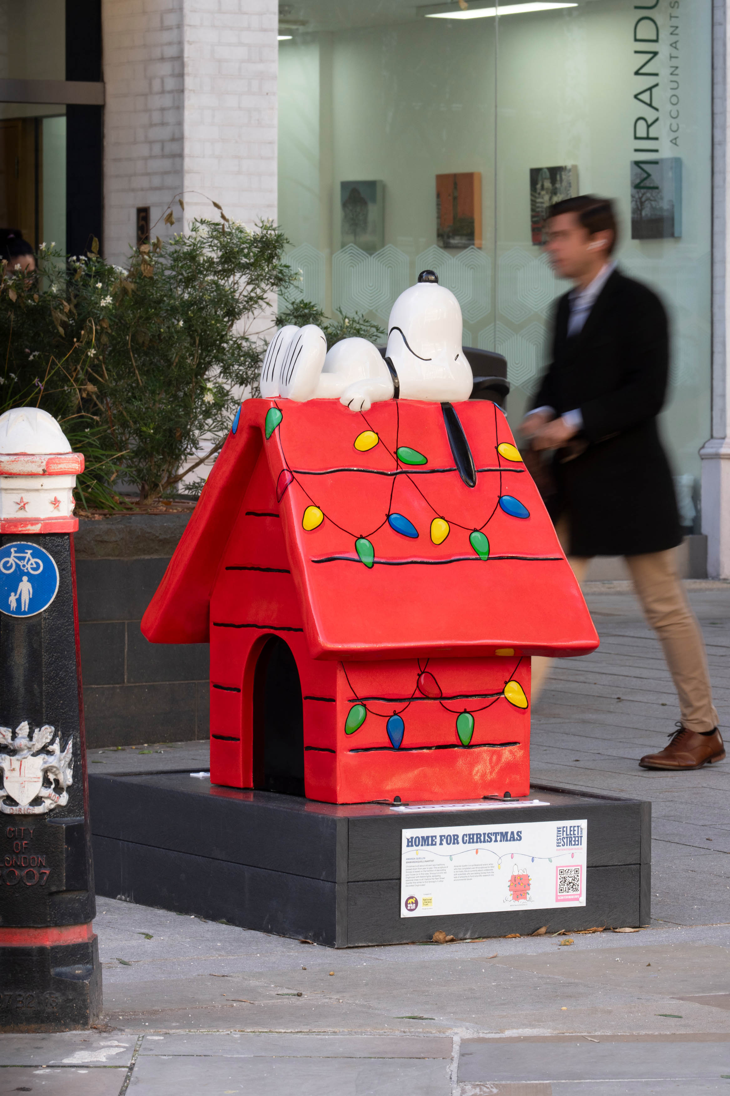 Snoopy Trail - Festive Fleet Street Quarter